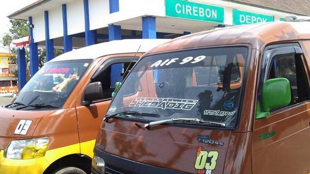 Angkutan Umum Perkotaan (Angkot) 03 - Direktori Sumedang